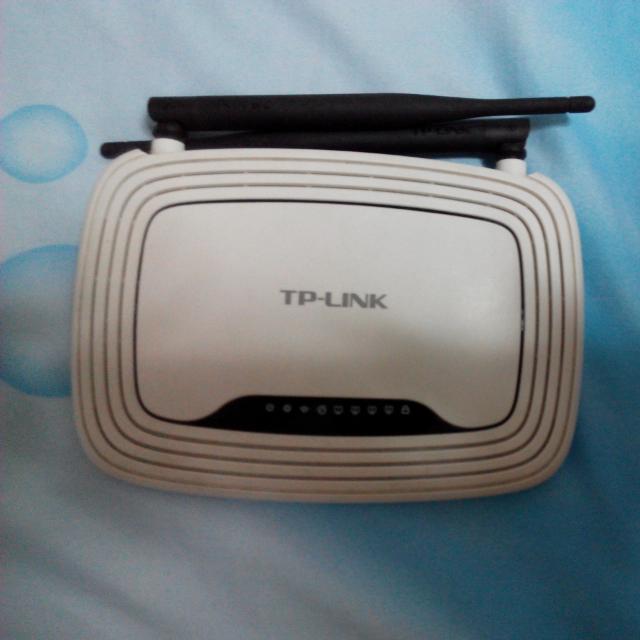 (RESERVED) 300Mbps Wireless N Router, Computers & Tech, Parts ...