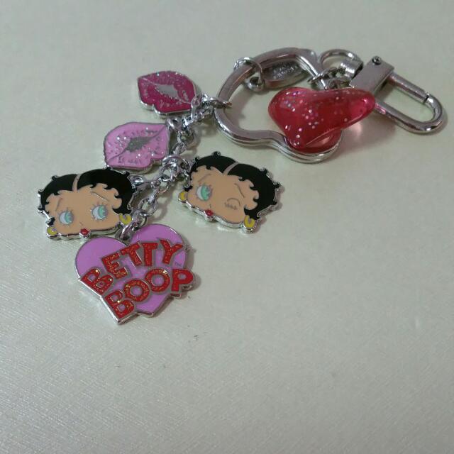 Betty Boop Keychain , Everything Else on Carousell