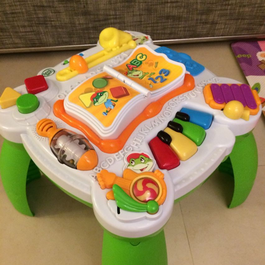 Leap Frog Learn And groove Music Table- Preloved, Babies & Kids, Baby ...