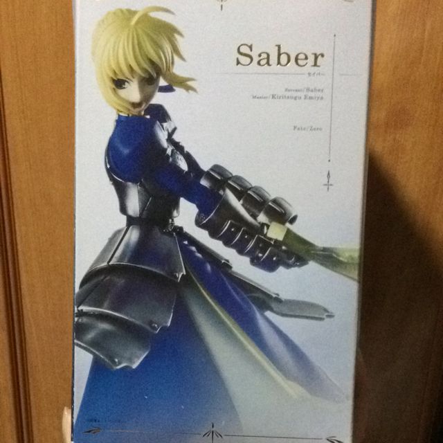 Super Movable Saber Figurine - Fate Zero Saber / Fate Stay Night ...