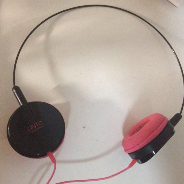 Auth ONTO Headphone, Computers & Tech, Parts & Accessories, Cables ...