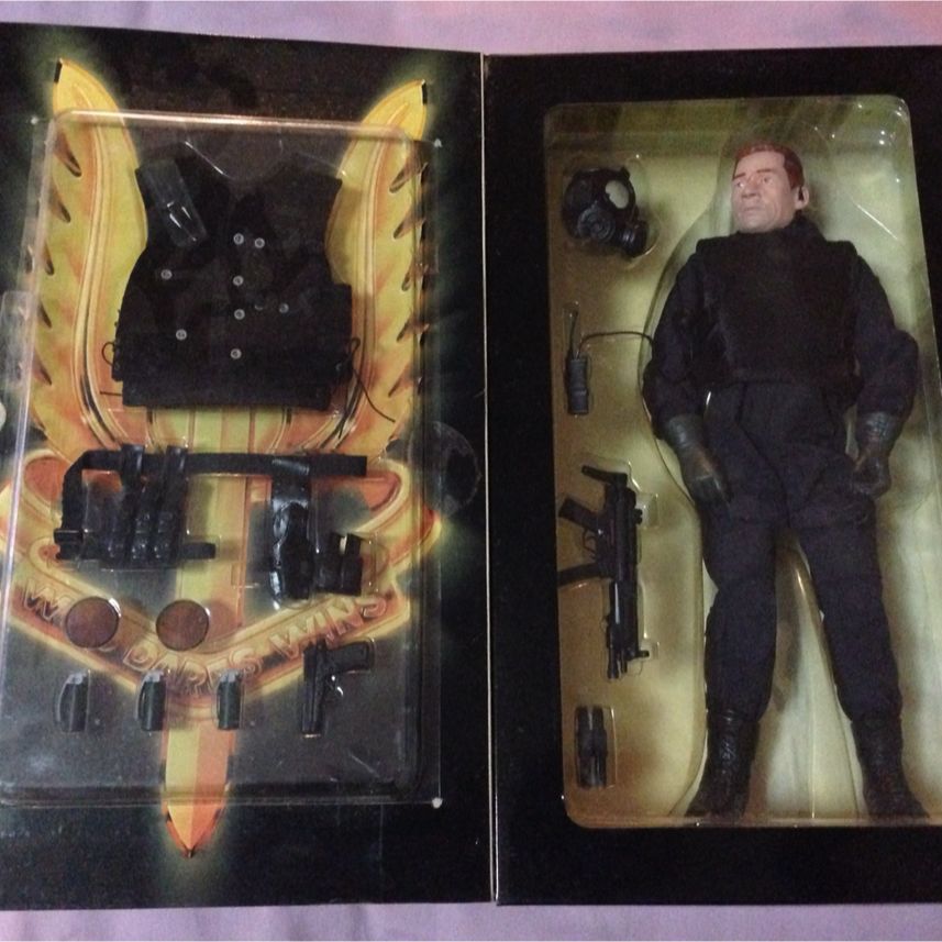 Dragon Models 12' S.A.S 'Nigel' figure., Hobbies & Toys, Toys & Games ...