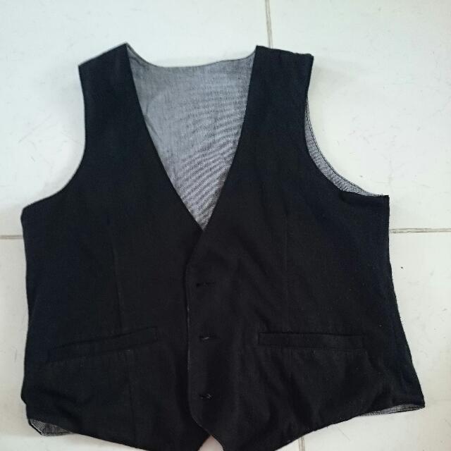 Double Sided Vest , Men's Fashion, Tops & Sets, Vests on Carousell