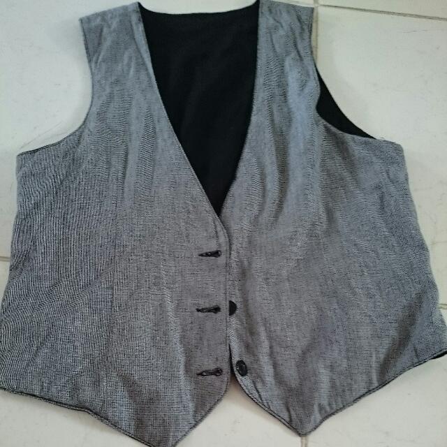 Double Sided Vest , Men's Fashion, Tops & Sets, Vests on Carousell