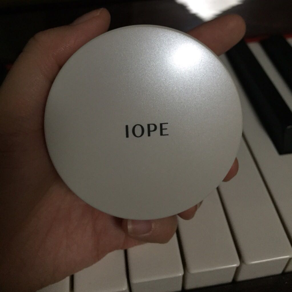 IOPE Air Cusion, Beauty & Personal Care, Face, Face Care on Carousell