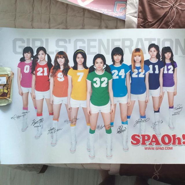 Official SNSD POSTERS (Set Of 3), Hobbies & Toys, Memorabilia ...