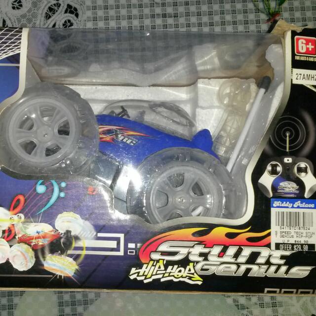 Remote Controlled Stunt Car With Light And Music, Hobbies & Toys, Toys ...