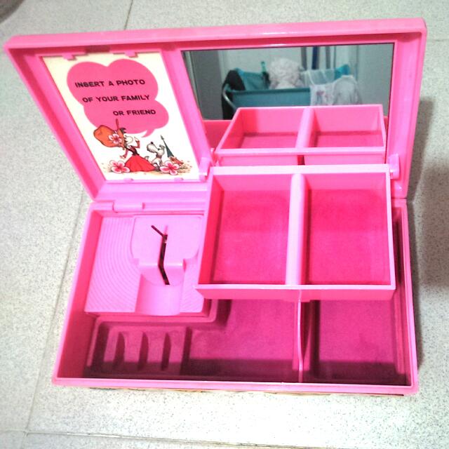 (Reserved) 70s Vintage Lady Mate Musical Jewellery Box, Hobbies & Toys ...