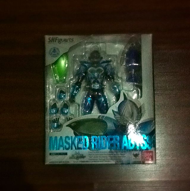 sh figuarts kamen rider abyss(Kamen Rider Decade), Toys & Games on ...