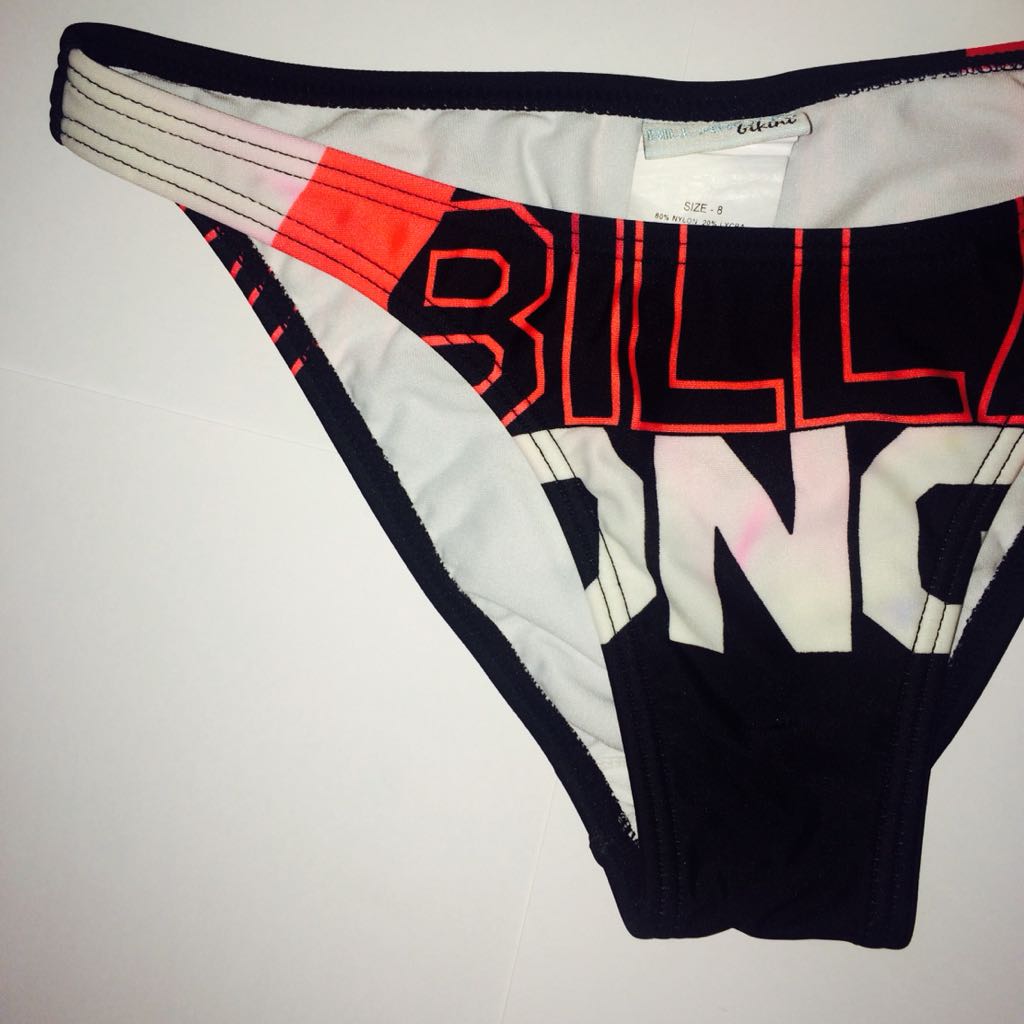 Billabong Triangle Bikini, Women's Fashion, Swimwear, Bikinis ...