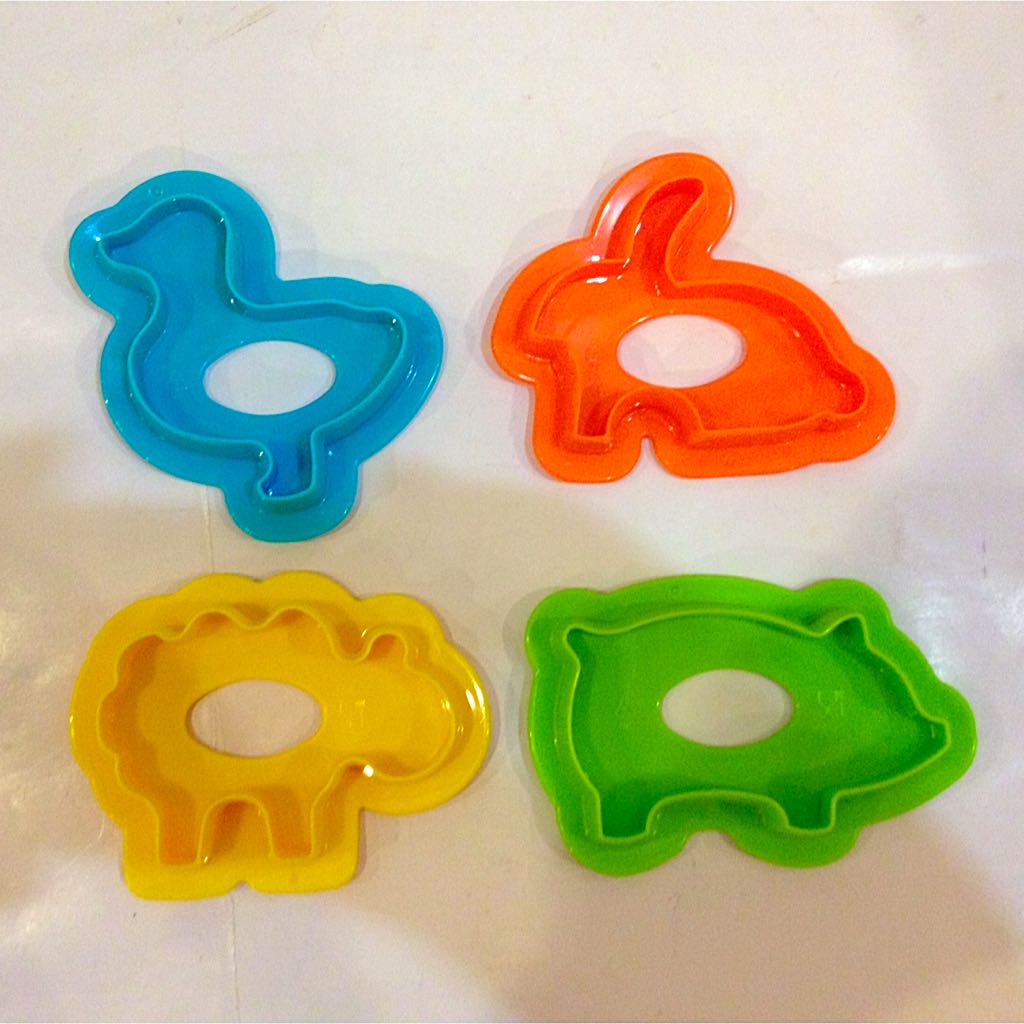 Tupperware Mexico Cookie Cutter (4), Furniture & Home Living ...