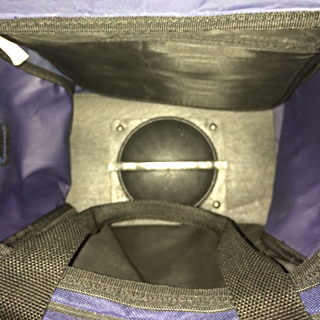 Columbia 300 Jinx 14LBS bowling ball, Sports Equipment, Sports & Games ...