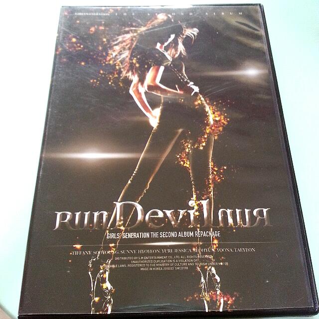 Girls' Generation Run Devil Run Album, Hobbies & Toys, Memorabilia ...