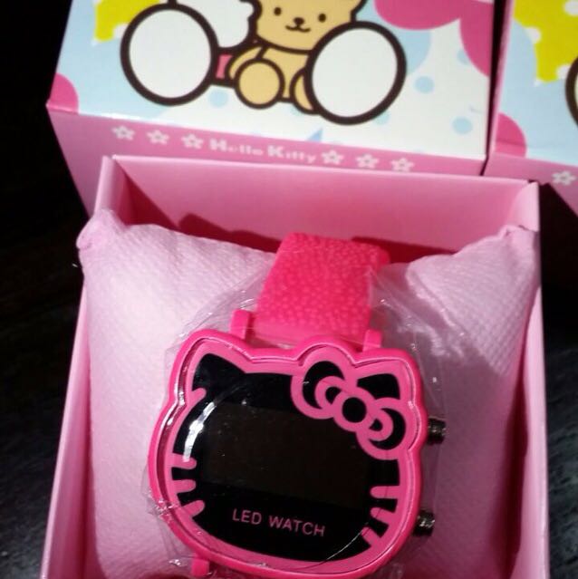 Hello Kitty LED Watch, Women's Fashion, Bags & Wallets, Wallets & Card ...