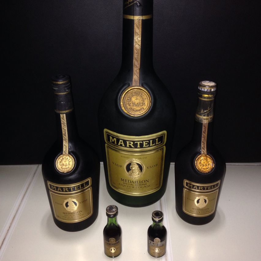 Complete Vintage Martell Set, Hobbies & Toys, Memorabilia ...