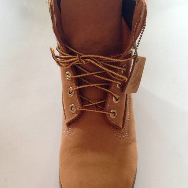 Timberland Boots, Men's Fashion, Footwear, Boots on Carousell