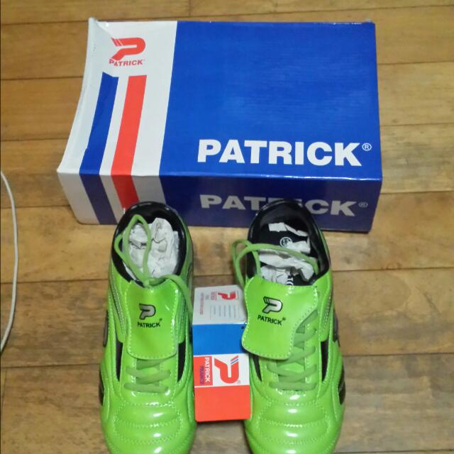 Patrick Boots(BNIB), Women's Fashion, Footwear, Sneakers on Carousell