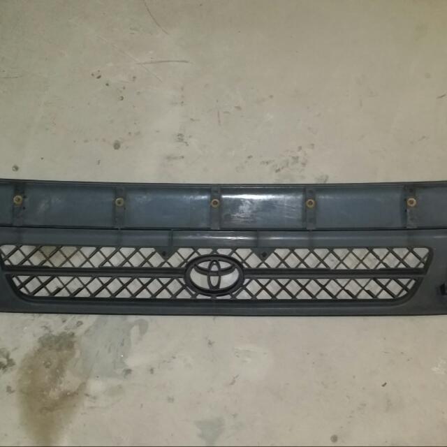 Toyota Hiace LH172 front grill SuperCustom Hiroof Nissan Urvan D4D VIP ...