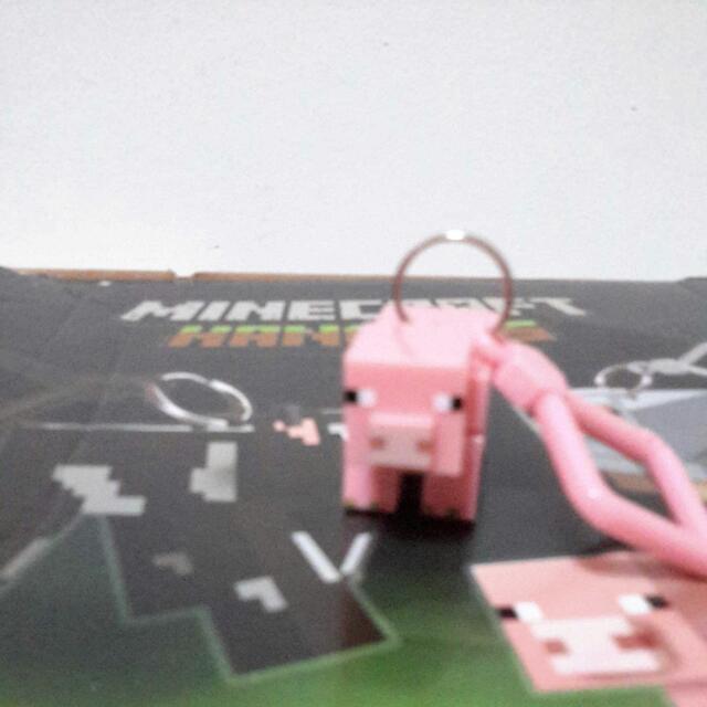 Minecraft Hanger Pig, Hobbies & Toys, Toys & Games on Carousell