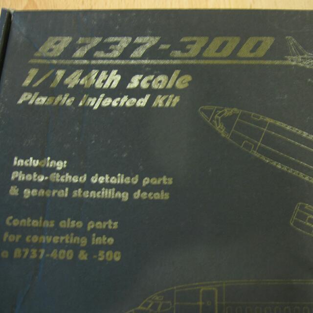 1:144 Boeing 737-300 Daco Skyline Plastic Model Kit, Hobbies & Toys ...