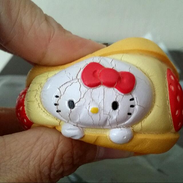 Squishy Hello Kitty Custard Puff, Everything Else on Carousell