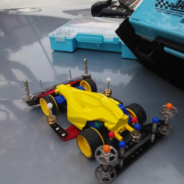 Superll Chassis Tamiya 4wd With Aero Avante Cowl Spray Yellow Colour ...
