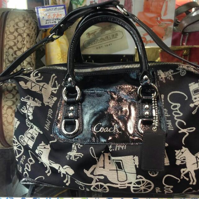 Authentic Coach Bag 2nd Hand , Women's Fashion, Bags & Wallets, Cross ...