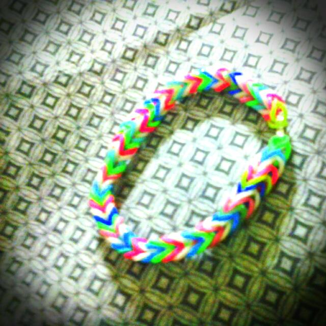 Loom Band... Only One, Hobbies & Toys, Stationery & Craft, Craft ...
