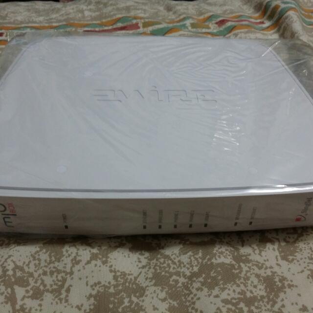 Singtel MIO Box 2WIRE Internet Broadband Router, Computers & Tech ...