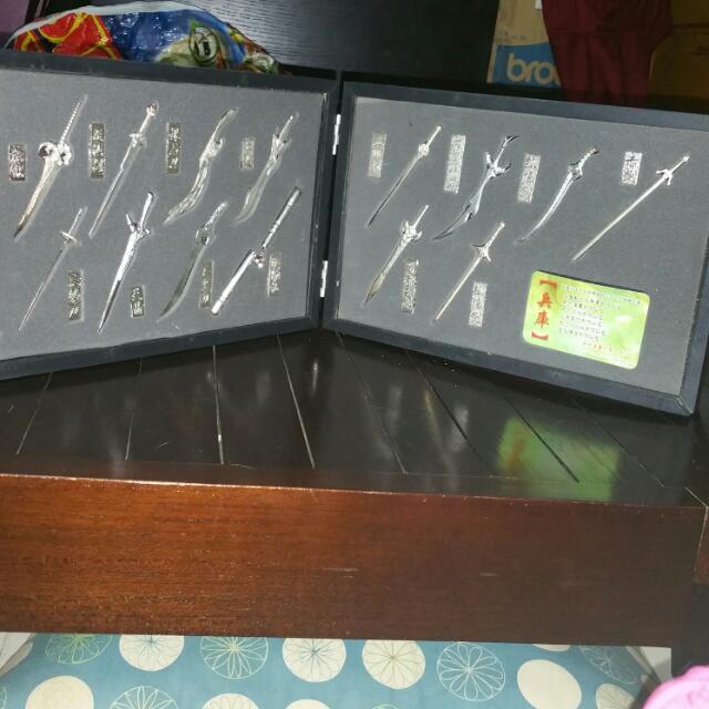 Mini Sword Display Set, Furniture & Home Living, Home Decor, Other Home ...