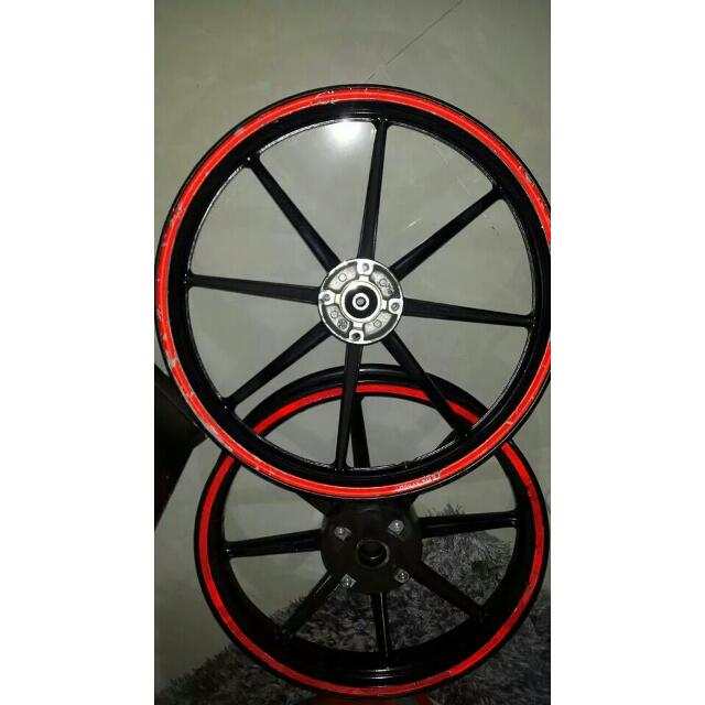 8 Legged Racing Boy Rim , Cars on Carousell