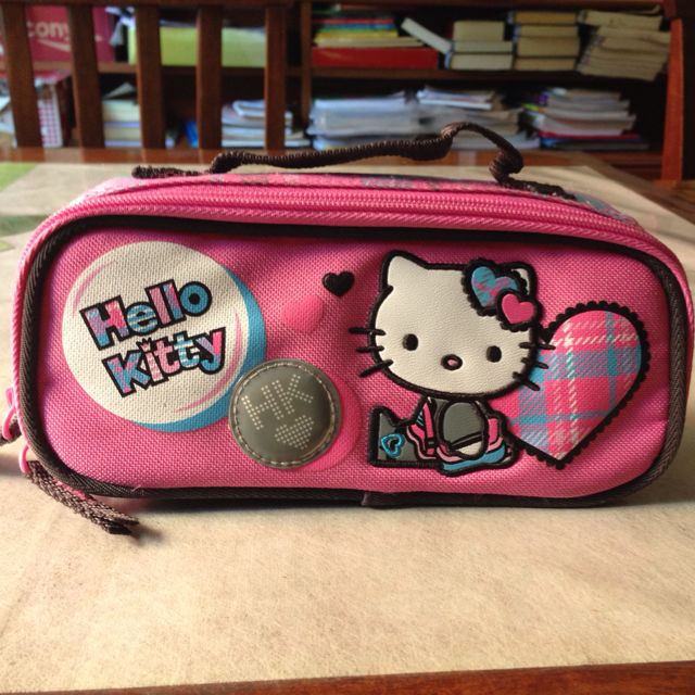 Authentic Rare Edition: Hong Kong Hello Kitty Set, Hobbies & Toys, Toys ...