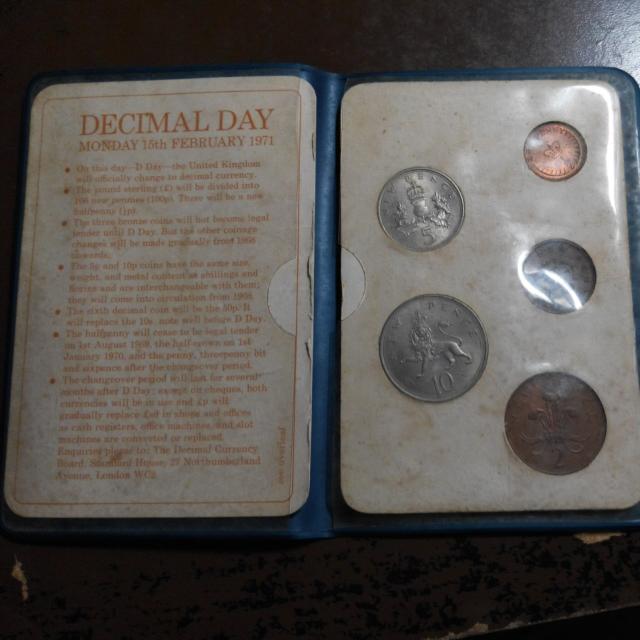 Britain's First Decimal Coin Set 1971, Hobbies & Toys, Memorabilia ...