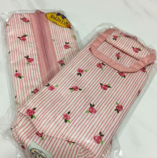 Brand New Naraya Pouches, Women's Fashion, Bags & Wallets, Purses ...