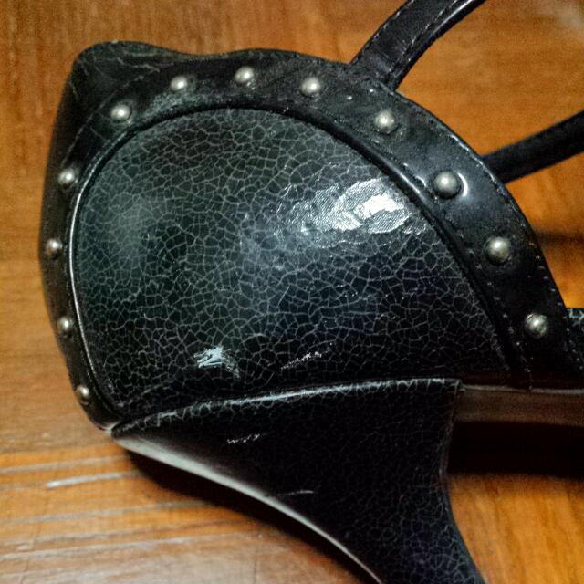 Charles and Keith Black Work Heels Sz 39, Women's Fashion, Footwear ...