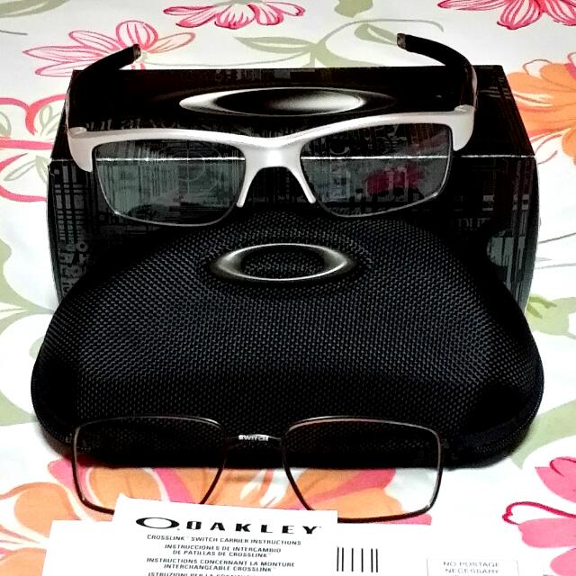 Authentic Oakley crosslink switch , Men's Fashion, Activewear on Carousell