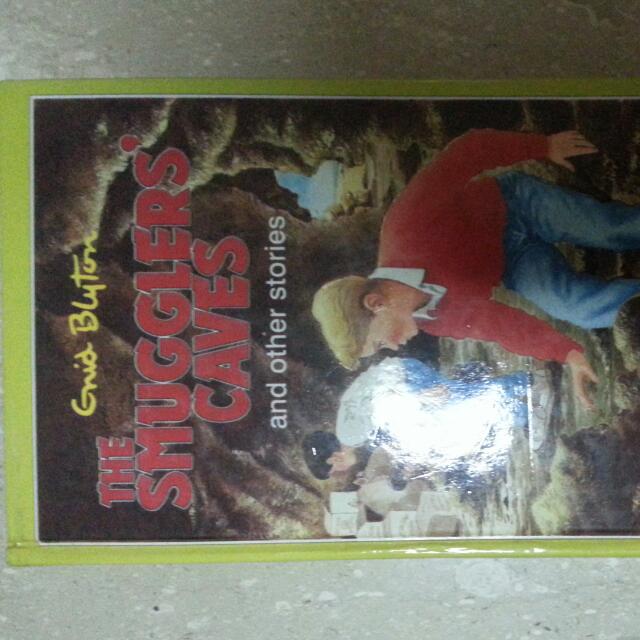 Enid Blyton The Smugglers Cave And Other Stories, Hobbies & Toys, Books ...