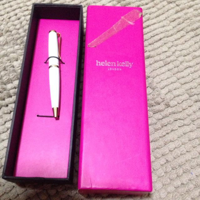 Helen Kelly Mini Black Ballpoint Pen White, Luxury, Bags & Wallets on ...