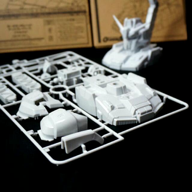 GUNDAM 1/48 ZETA FIGHTER HEAD DISPLAY BASE (DABAN MODEL), Hobbies ...