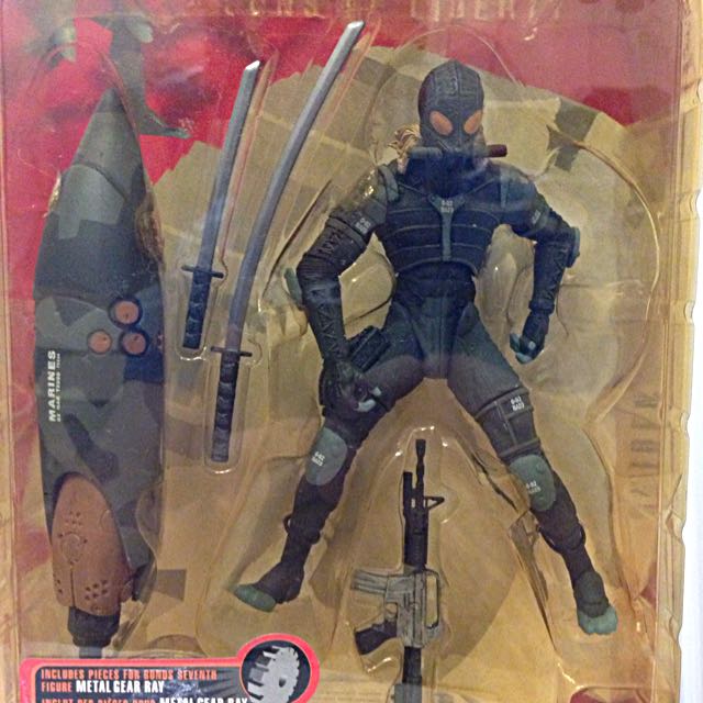 McFarlane Metal Gear Soild 2: Raiden, Hobbies & Toys, Toys & Games on ...
