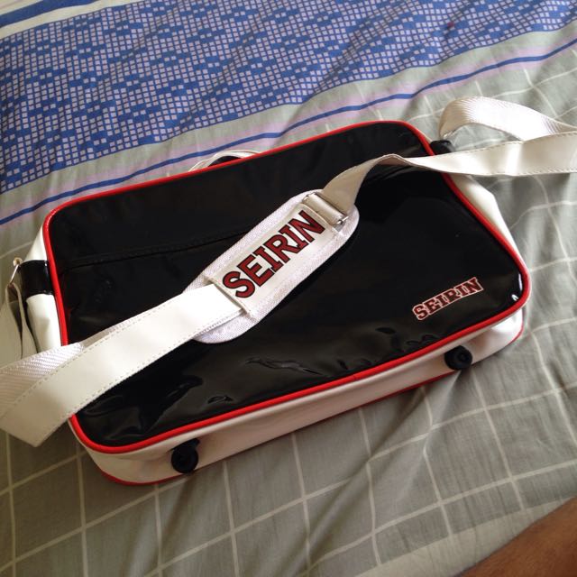 Seirin Gym Bag (Kuroko No Basket), Sports Equipment, Exercise & Fitness ...