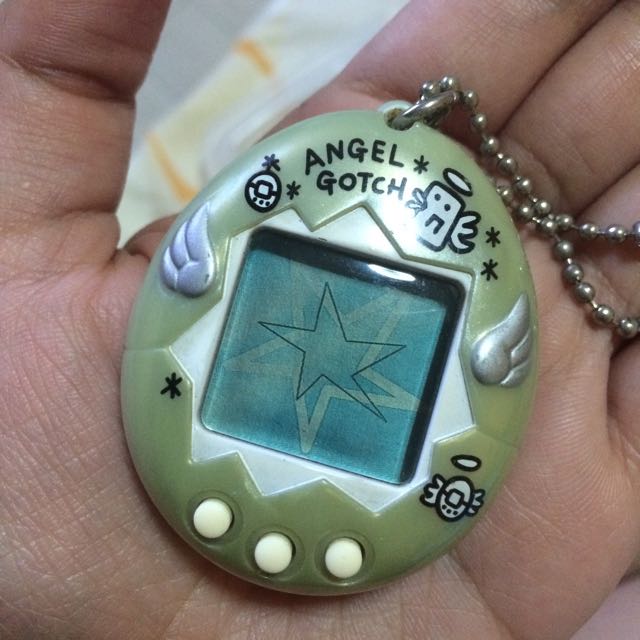 Tamagotchi "Angelgotchi" by Bandai 1997, Hobbies & Toys, Toys & Games ...