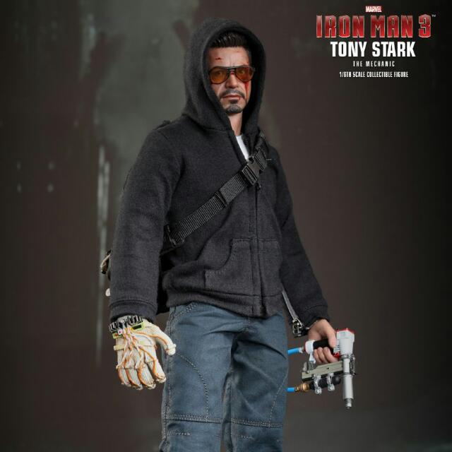 Hot Toys 1:6 Ironman 3 Tony Stark The Mechanic, Hobbies & Toys, Toys ...
