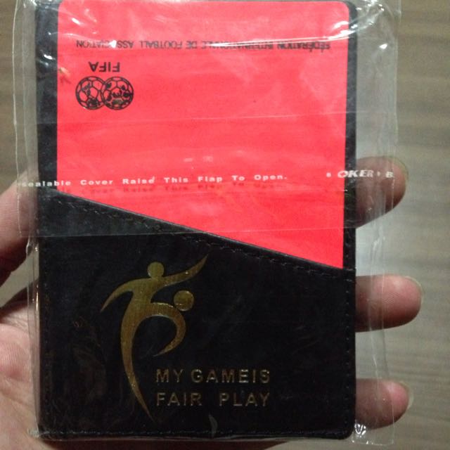 FIFA Referee Card Wallet Set, Men's Fashion, Bags, Belt bags, Clutches ...
