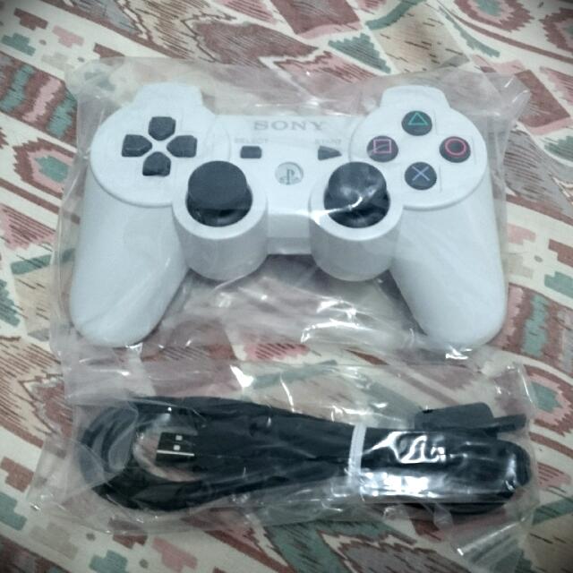 Brand New White Dualshock 3 Playstation Controller , Hobbies & Toys ...