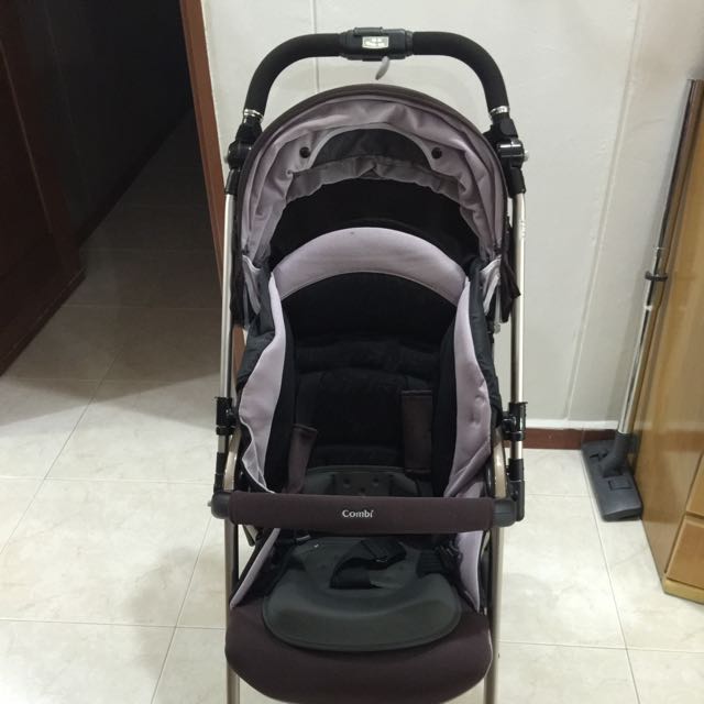 Combi Miracle Turn Premium XZ-600, Babies & Kids, Nursing & Feeding, Baby High Chairs on Carousell