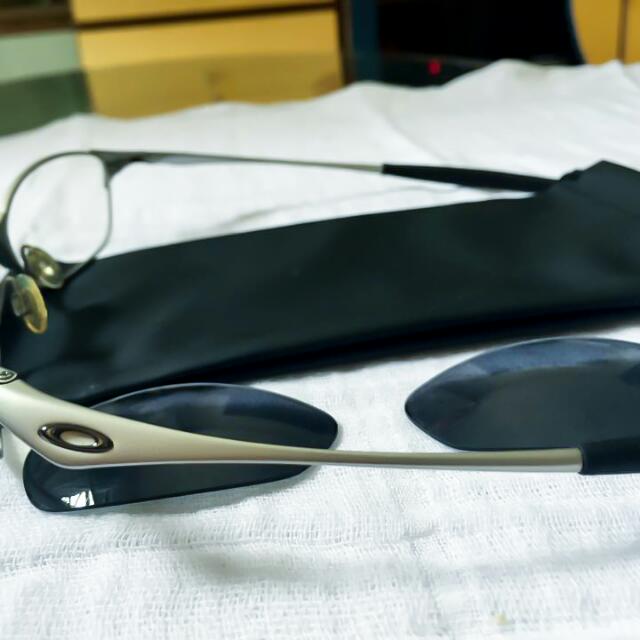 Oakley Wiretap - Silver, Men's Fashion, Watches & Accessories ...