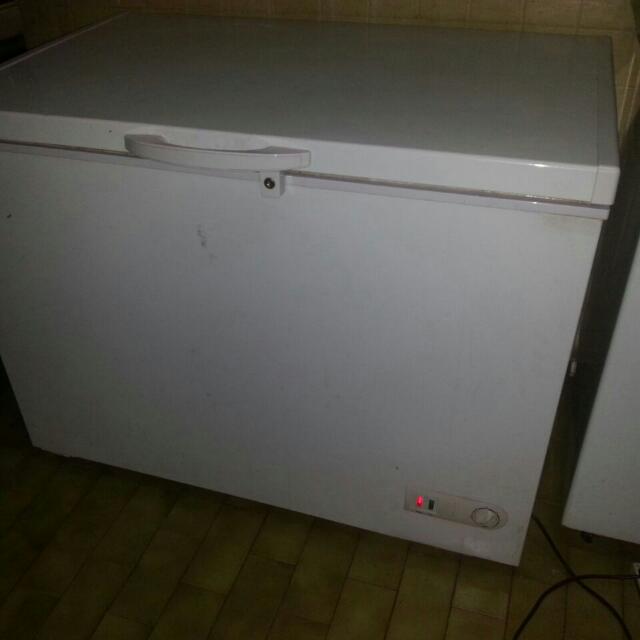oceano 328 litres chest freezer , TV & Home Appliances, Kitchen ...