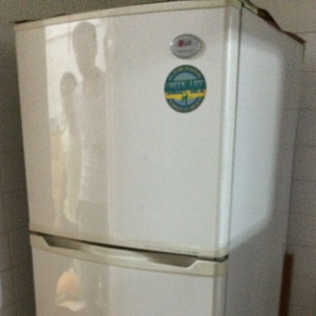 LG Fridge 230 liter Capacity, Good Condition, in use. (Now Reserved ...