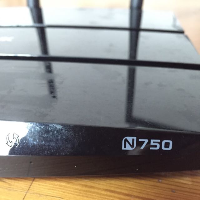 TP-Link N750 Wireless Dual Band Gigabit Router, Computers & Tech, Parts ...